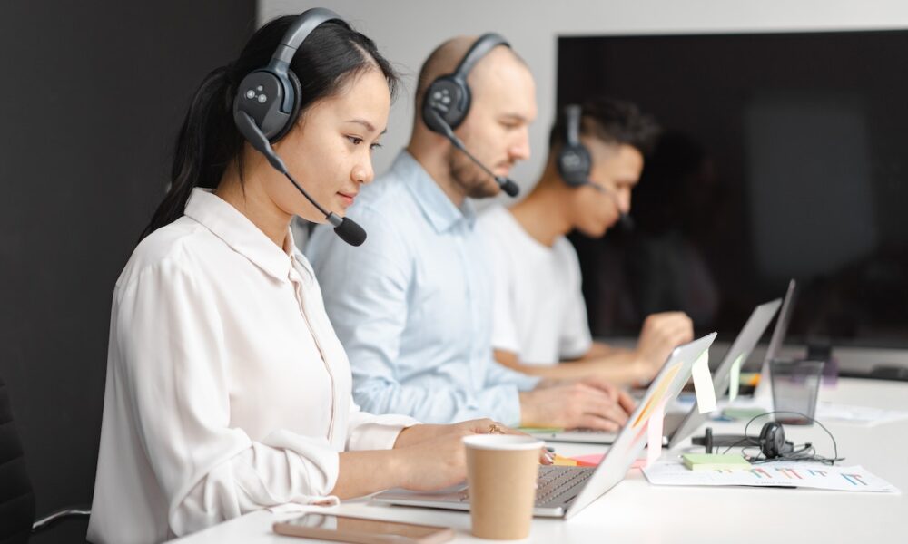 4 Ways to Support Your Customer Service Team - TechAnnouncer