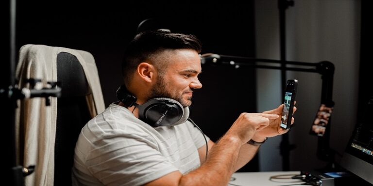 From Passive Viewer to Loyal Customer: The Impact of Video Marketing on ...