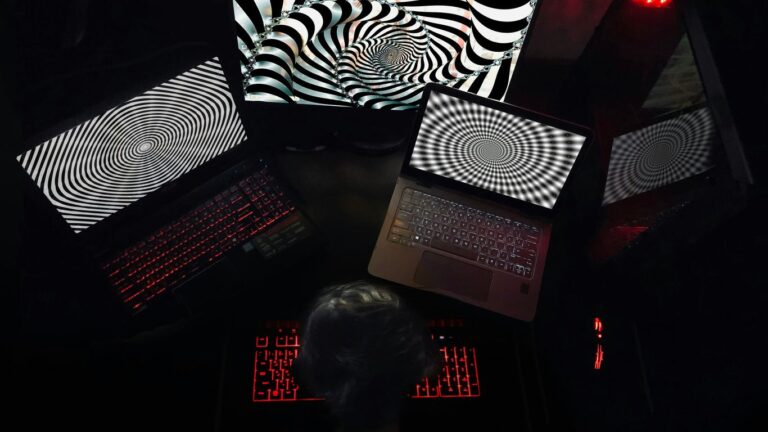 Unveiling David Deutsch: The True Father of Quantum Computing ...