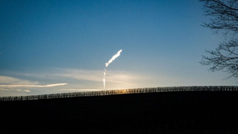 Mastering LeetCode with Python: A Comprehensive Guide | TechAnnouncer