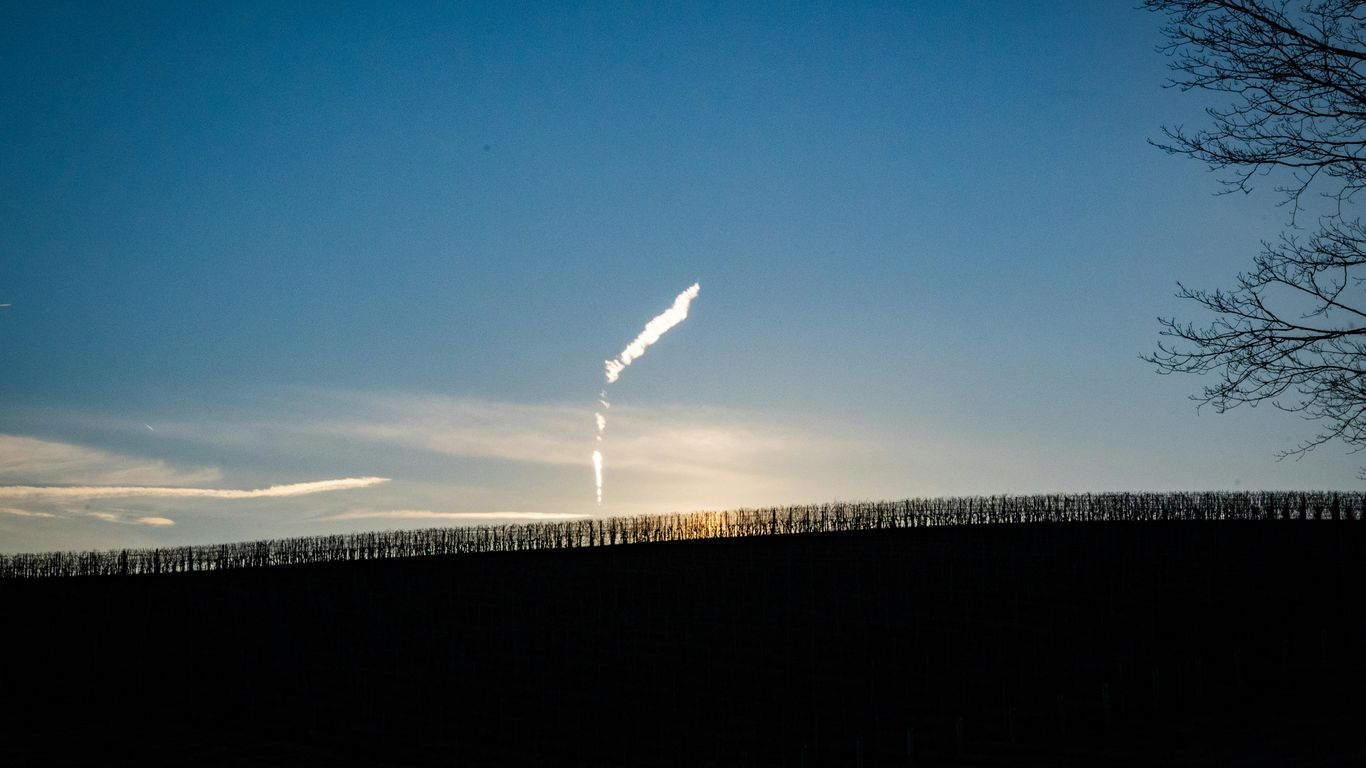 Mastering Stack and Queue LeetCode Problems: A Comprehensive Guide ...