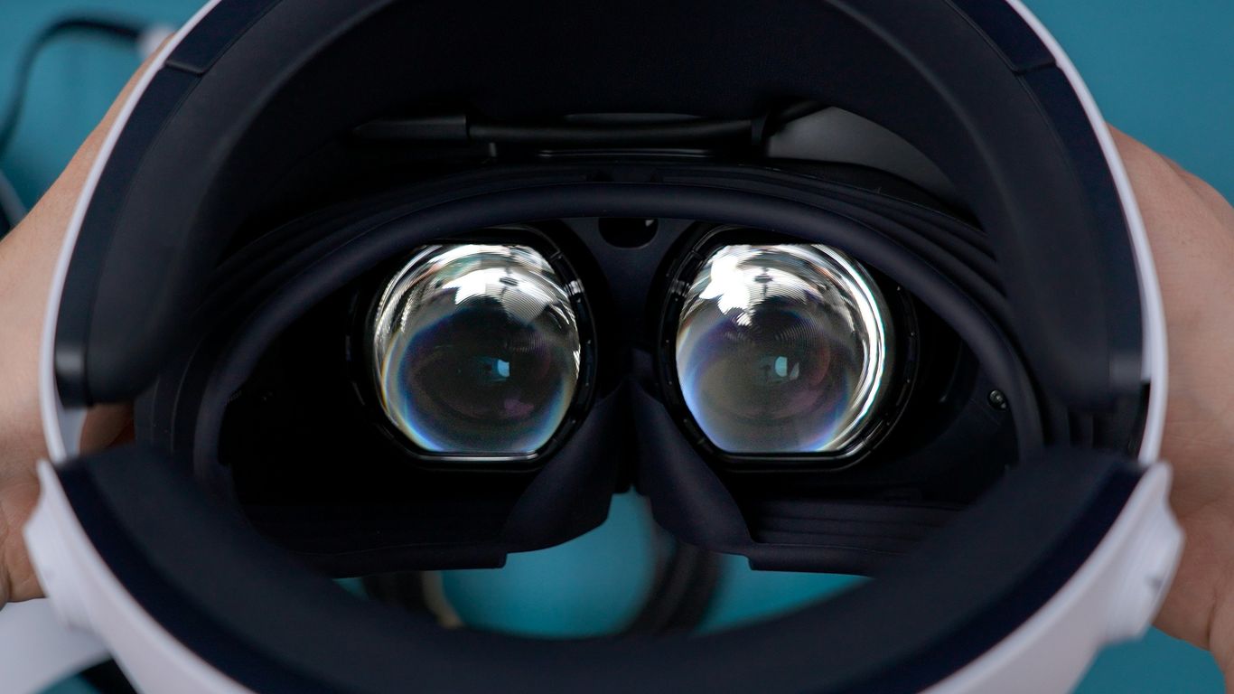 VR Wave Lenses: Enhancing Your Meta Quest 3 Experience | TechAnnouncer