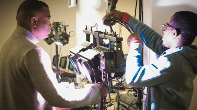 Biomedical Engineering Salary: What to Expect in 2025 and Beyond ...