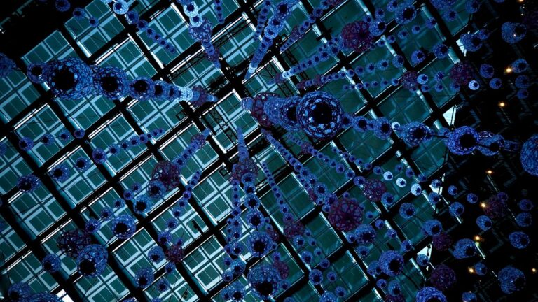 Looking Back: The Most Impactful Technology of 2012 | TechAnnouncer